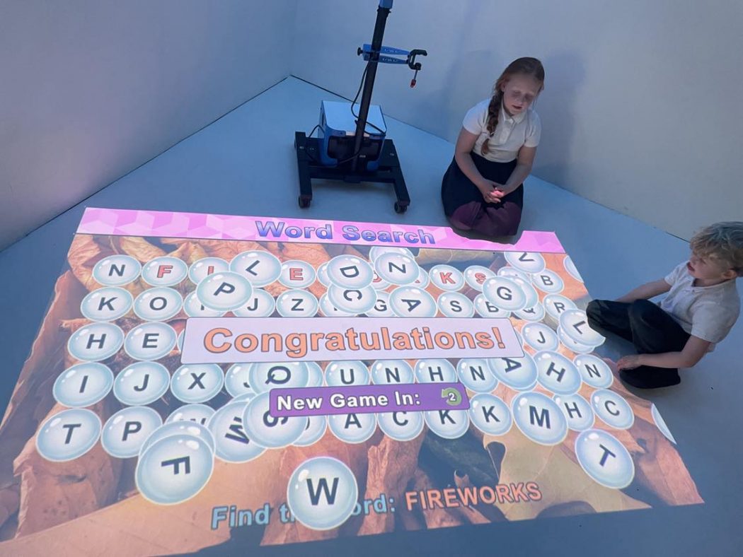 Sense Micro - Interactive projector for floor and table interaction