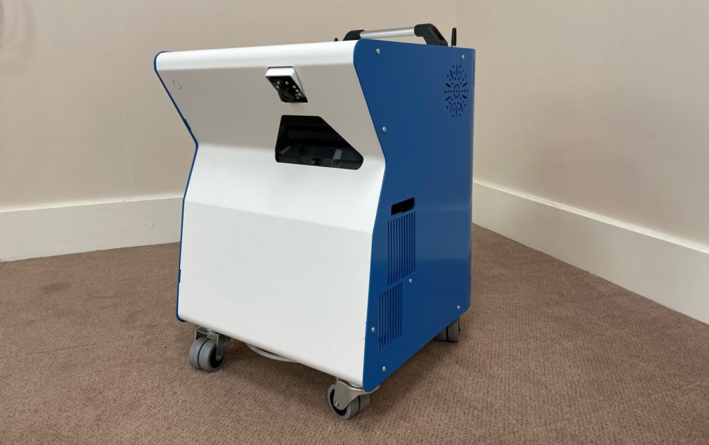 SENse Flex Mini - Portable interactive projector for floor projection